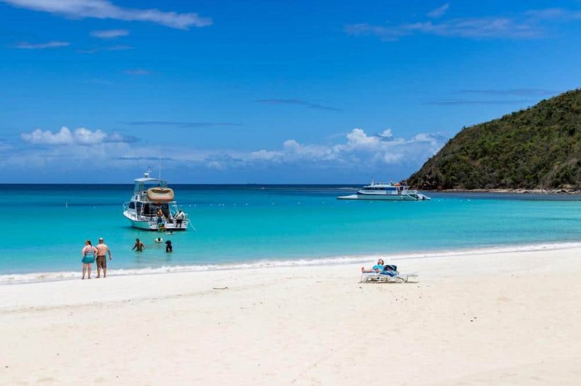 8 Best Beaches in Puerto Rico (Map Included) - Mindfulpathfinder