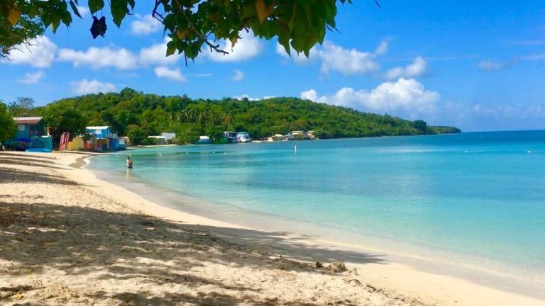 8 Best Beaches in Puerto Rico (Map Included) - Mindfulpathfinder